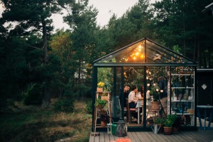 Do help yourself! (The language of party food) - About Words ...